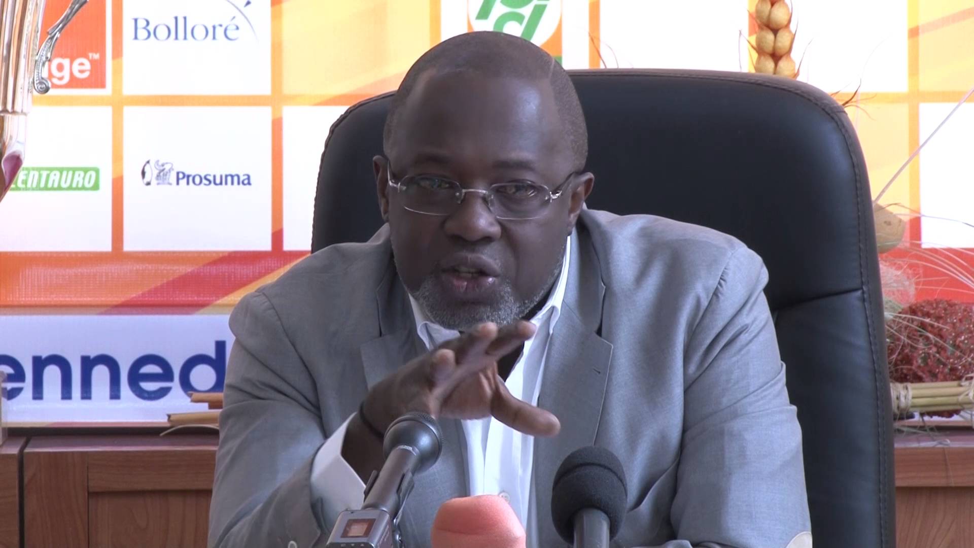 La FIF annonce la « révocation provisoire» de son vice-président Malick ...