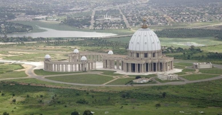 Yamoussoukro, une valeur hautement symbolique, suscite les convoitises ...